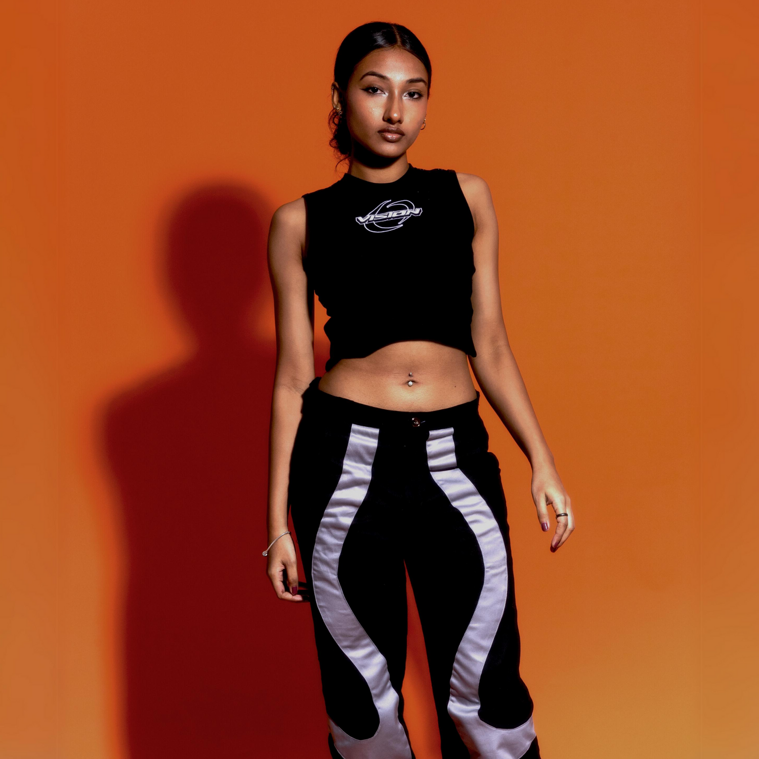 Demari Vi - Clothing and Accessories
